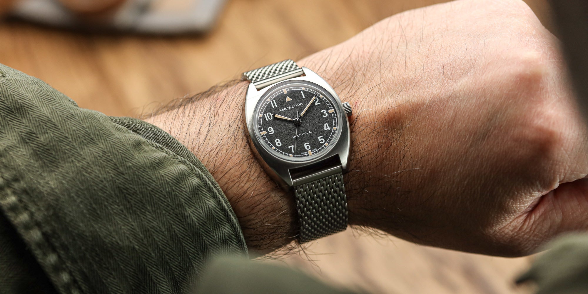 7 Things To Look For In Quality Mesh Bracelets [Updated 2025] | WatchGecko