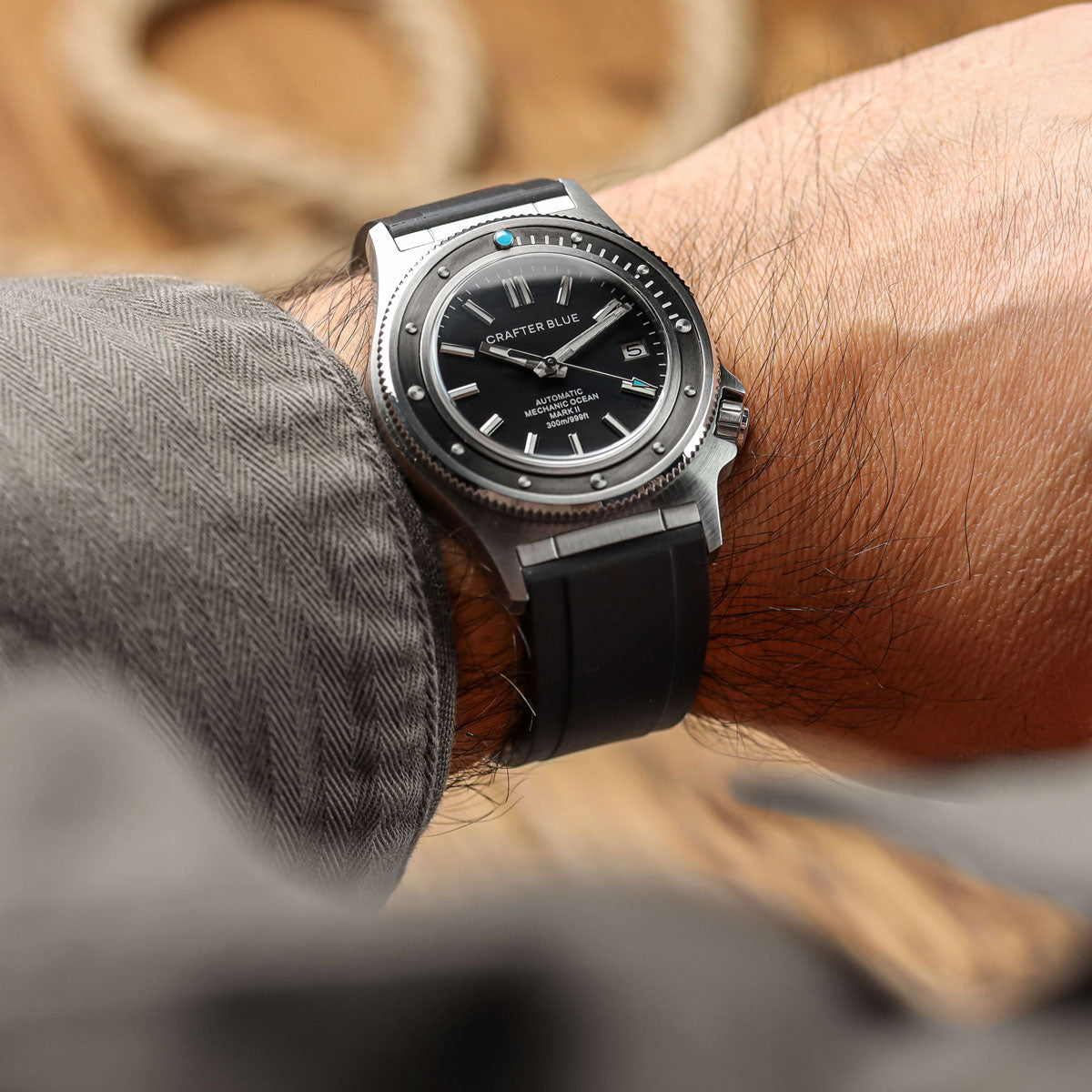 Crafter Blue Mechanic Ocean Mark II - Black Dial | WatchGecko