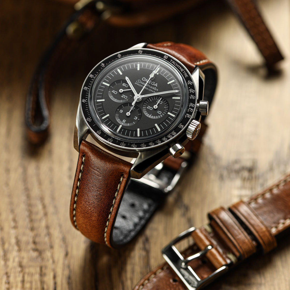 Classic Highley Genuine Leather Watch Strap - Reddish Brown | WatchGecko