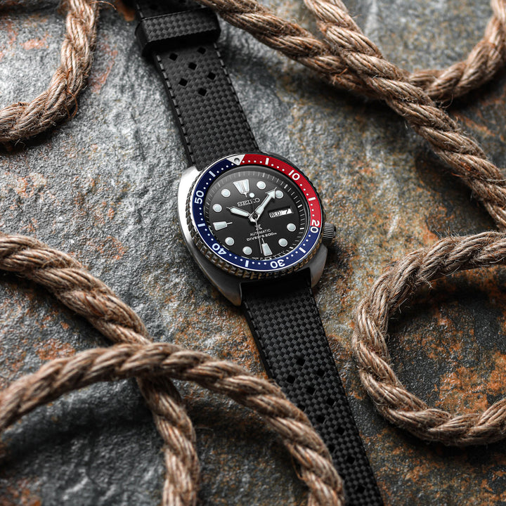 Rubber Dive Watch Straps | WatchGecko