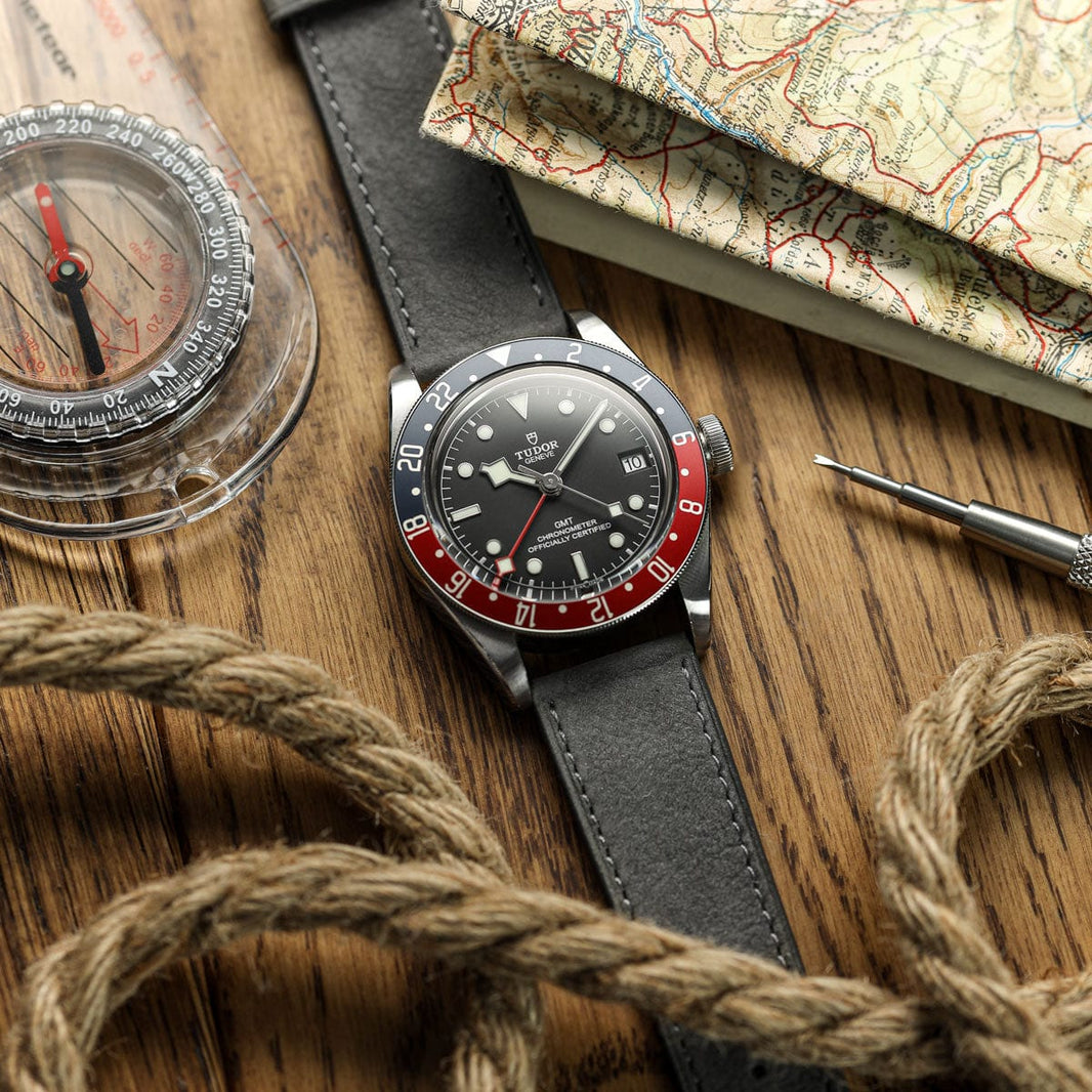 Premium Flat Handmade | WatchGecko