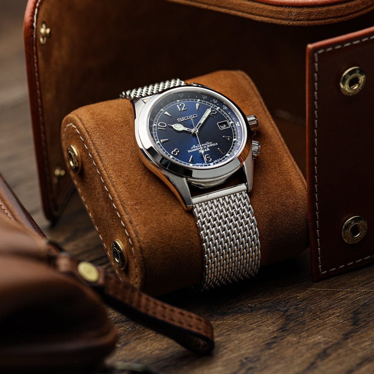 Classic Style Stainless Steel Milanese Mesh Watch Strap - Polished ...