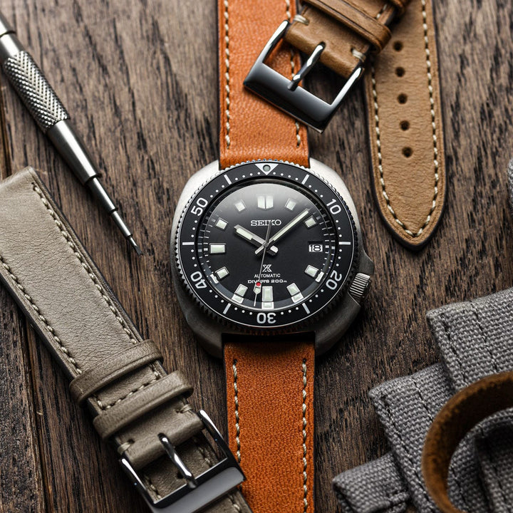 Red Watch Straps | WatchGecko