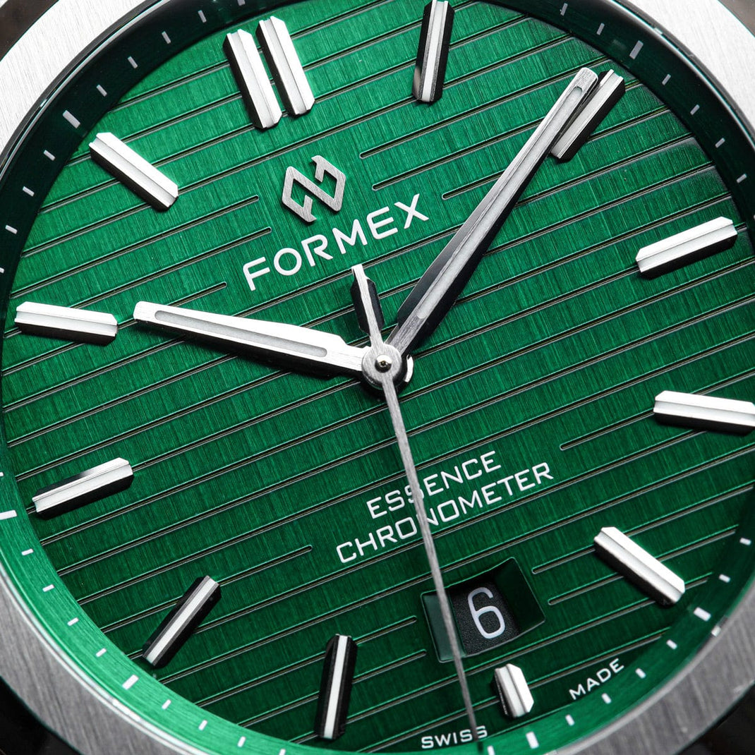 FORMEX Essence FortyThree Automatic Chronometer - Green | WatchGecko